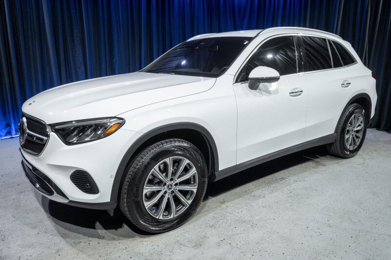 2025 Mercedes-Benz GLC SUV Exterior Paint Colors and Trim Levels