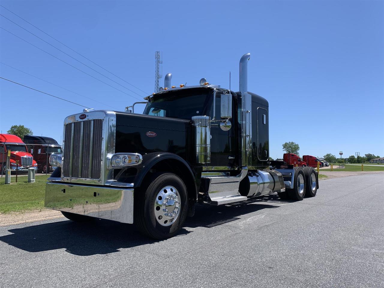 New 2025 Peterbilt 589 58" Low Roof in Eau Claire WI