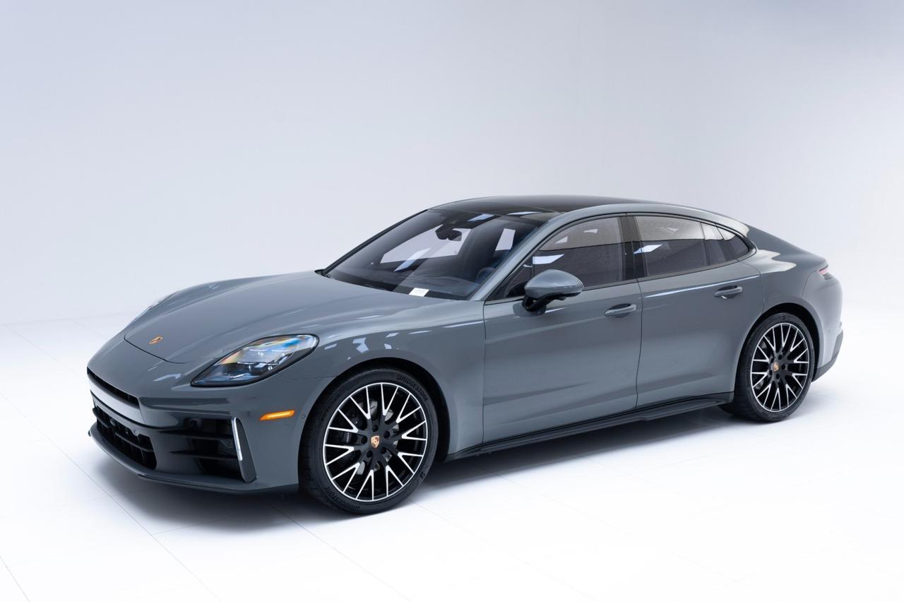 New 2025 Porsche in Panamera Pompano Beach, FL