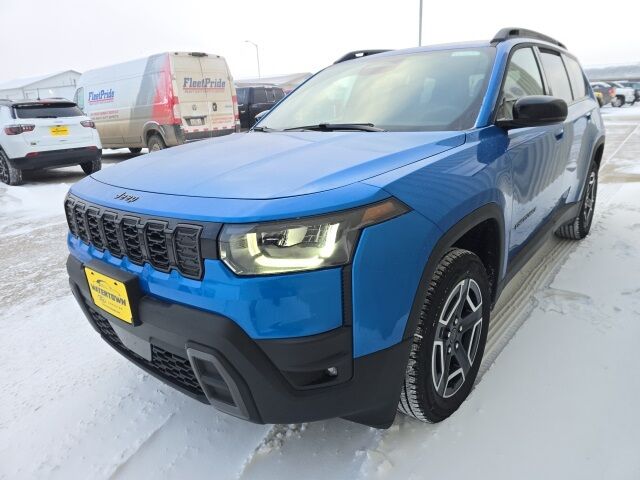 New 2026 Jeep Cherokee Laredo in Watertown SD