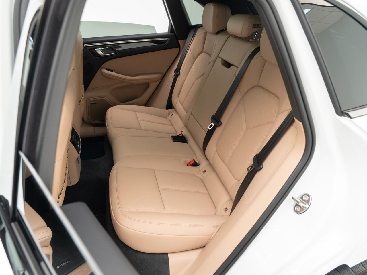 New 2026 Porsche Macan in Pompano Beach, FL | Champion Porsche