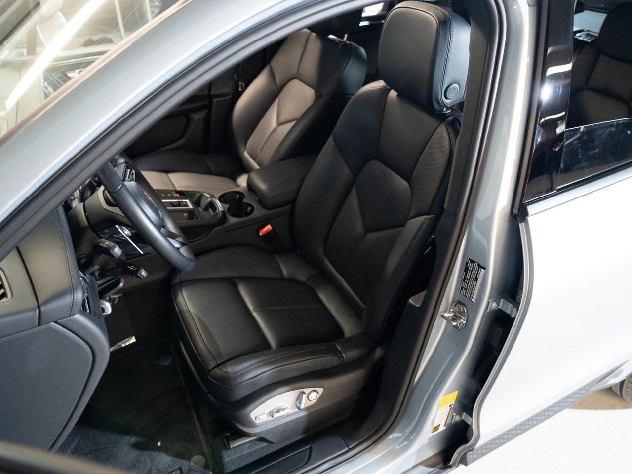 Used 2026 Porsche Macan in Pompano Beach, FL | Champion Porsche
